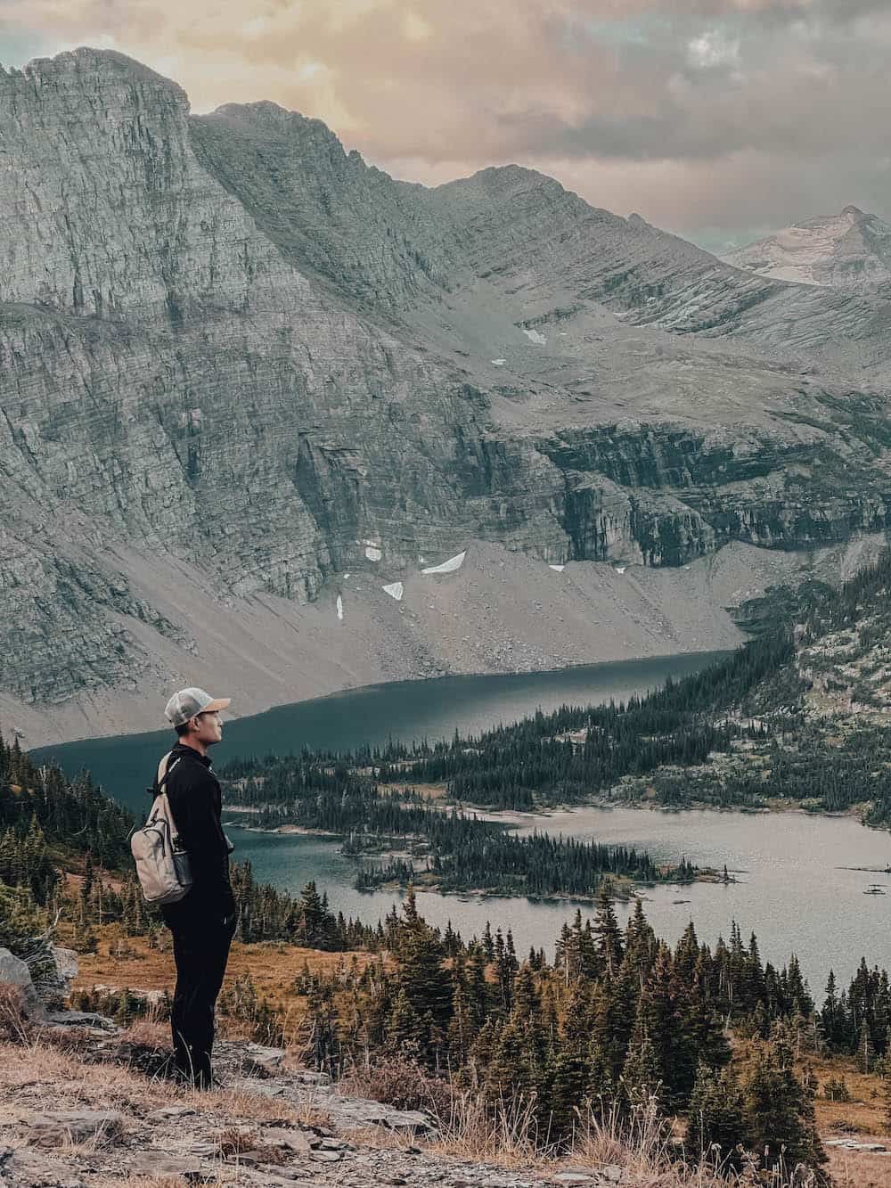 Hidden Lake Overlook Trail in Glacier National Park